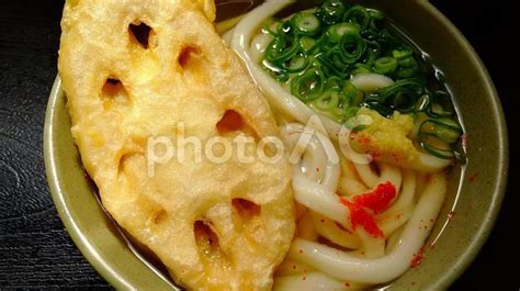 さぬきうどんのレンコンの天ぷらうどん No 4683646｜写真素材なら「写真ac」無料（フリー）ダウンロードok