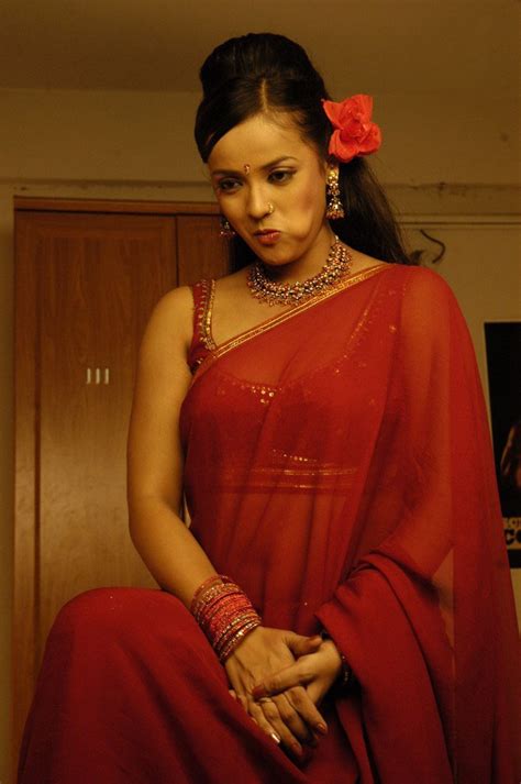 World Running Tips For Human Behaviour Actress Tanu Roy Hot Saree Stills