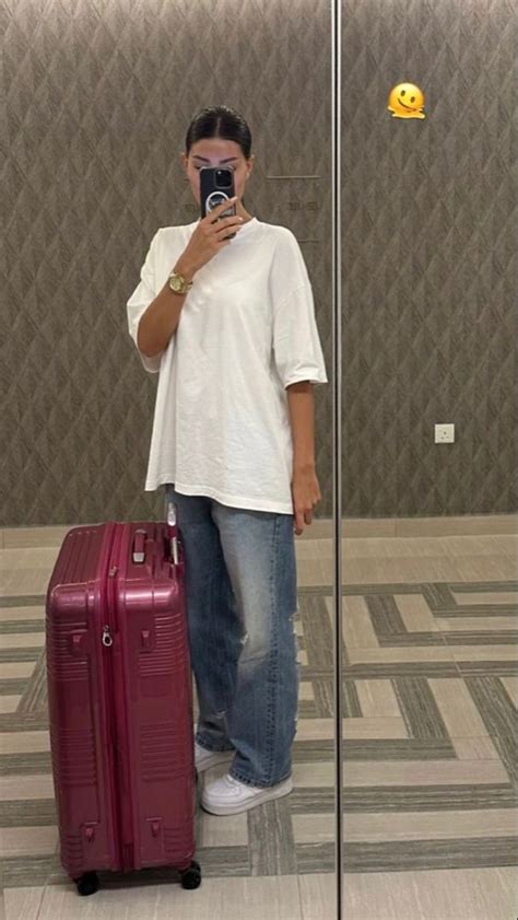 30 Summer Airport Outfits 2023 Youll Love This Summer Outfit Idéer