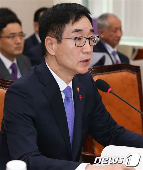 이준식 장관 교문위 답변