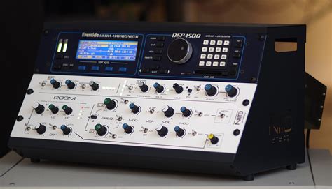 niio analog superbooth en