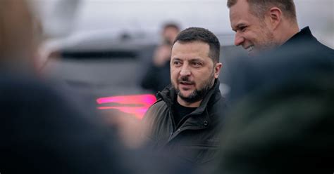 Зеля с необъявленным визитом примчался в Литву Лента новостей Белой