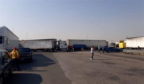 Caos Vial En Autopista México Querétaro Reportan Bloqueo En Ambos