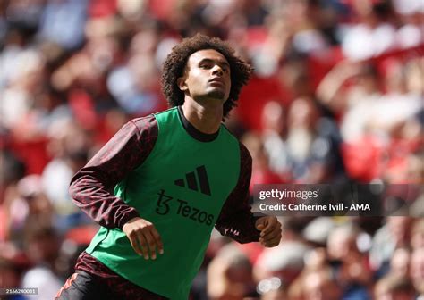 Ten Hag Explains Why He Needs To Be Patient With Zirkzee Soccereco
