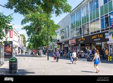 London High Street Hi Res Stock Photography And Images Alamy