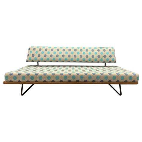 Very Early And Rare Richard Stein Daybed For Knoll For Sale At 1stdibs