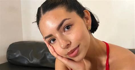 Ángela Aguilar anuncia su debut en cine internautas la critican Que lo proyecten en su natal