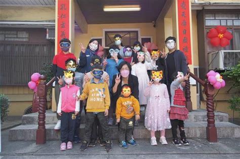 25名失依兒少監護人是王惠美 與縣長媽媽提前歲末圍爐 生活 中時
