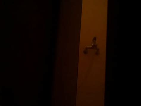 Quay lén em tắm XVIDEOS