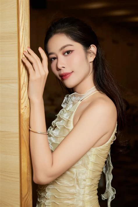 Ng N B T Ng Khui Chuy N Nam Em X I D I L Ng B Ng Quang T D Ng N A M G I Ch Ng T I