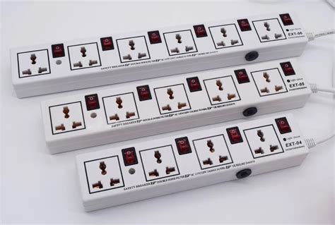 6 Outlet Universal Multi Plug Switch Board Buy 6 Outlet Multi Plug Switch Board Universal 6