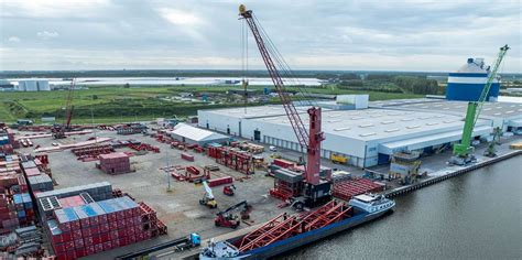 Mammoet Starts Assembling 6000 Tonne Crane Khl Group