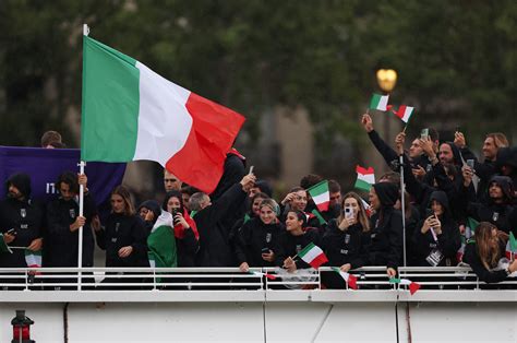 La Divisa Dell Italia Alle Olimpiadi Di Parigi 2024 Nasconde Un