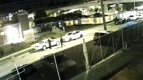 2 People Of Interest Sought In South Seattle Deadly Stabbing