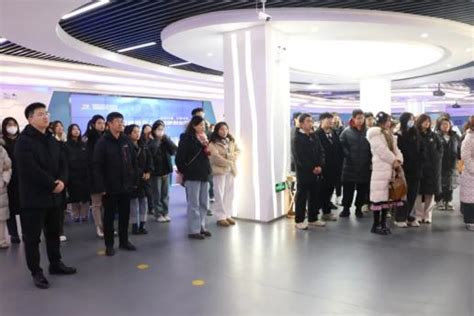 一起来看！专属于小青鸟们的g2024次“大学→家乡”的行程开启啦！澎湃号·政务澎湃新闻 The Paper