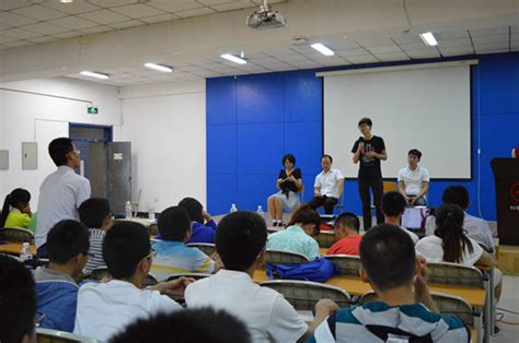 阐述成长历程分享生活感动——记我院开展优秀毕业生交流会大一专场 能源与动力工程学院