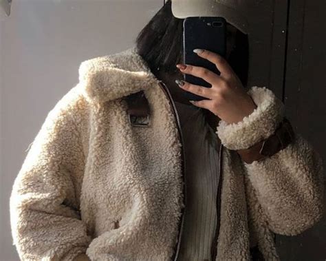 Яку шубу купляти в цьому сезоні шість найтрендовіших моделей Читайте на Ukr Net