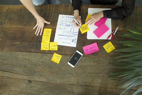 Looking For Sitecore Solution Developers