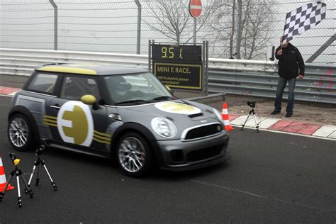 Mini E Race Crossing The Finish Line 042010