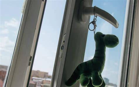 3yo Survives Fall From Second Floor Window