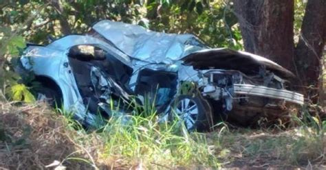 Luto Cantor sertanejo morre em trágico acidente de carro outras três