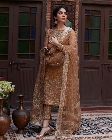 Pakistani Wedding Dress In Kameez Trouser Dupatta Style Nameera By Farooq