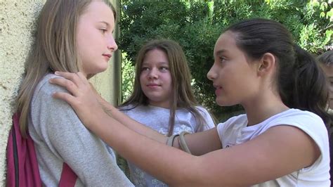 Une Fille Différente Fiction Court Métrage Discrimination Harcèlement Vtomb