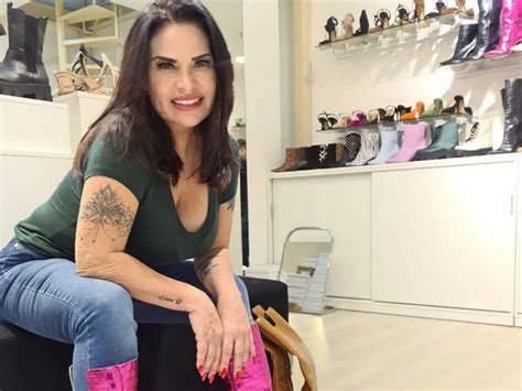 Solange Gomes da Banheira do Gugu é confirmada em A Fazenda 13