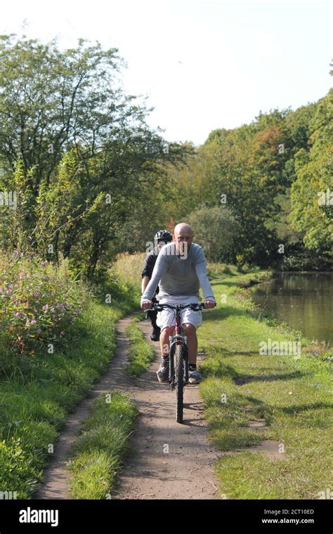 Tow Headed Hi Res Stock Photography And Images Alamy