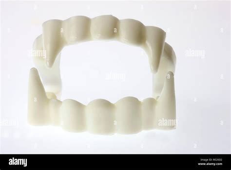 Plastic Vampire Teeth