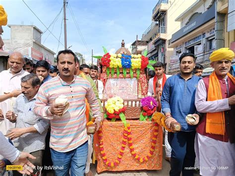 Iconic Jhanki Procession Marks Shri Narsingh Jayanti In Ramnagar