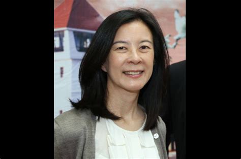 台南議長涉賄案 邱莉莉住處發現250萬現金 網友歪樓猜「要開珍奶店」