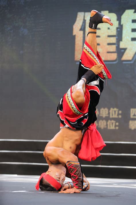 2018全国健身锦标赛暨中国健美健身职业精英大奖赛 攀枝花市盛大举行