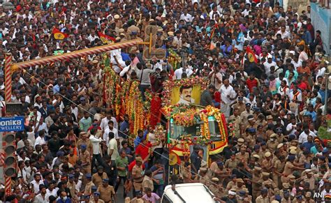 Actor Politician Vijayakanth Laid To Rest Thousands Pay Last Respects