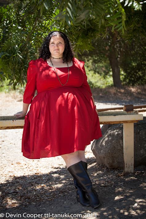 Fat Girl Fashion An Eshakti Review Meg Elison