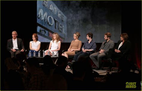 Vera Farmiga And Freddie Highmore Bates Motel Tca Panel Photo