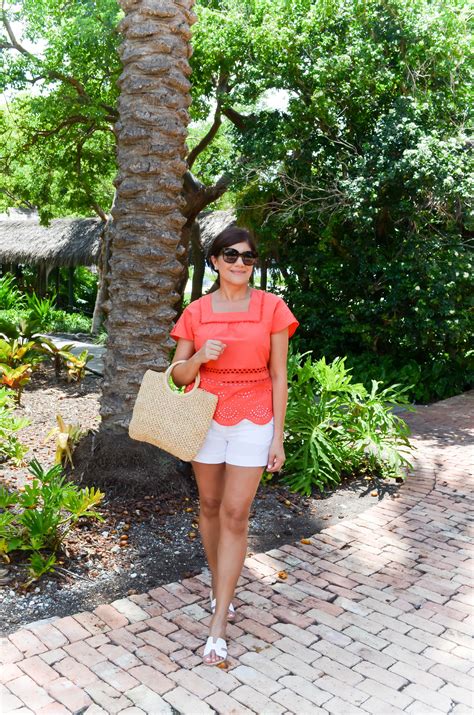 How To Create The Perfect Sunny Day Outfit Beautifully Seaside