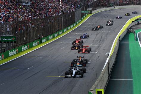 F1 avalia regra para recriar relargada mágica do GP do Brasil