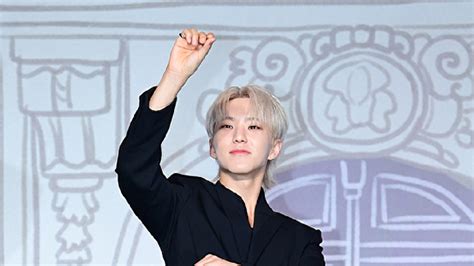 [포토]세븐틴 호시 호랑이 마에스트로