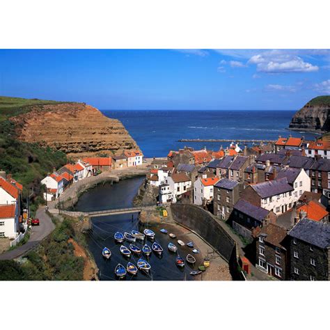 Stunning Staithes 1000 Piece House Of Puzzles The House Of Puzzles