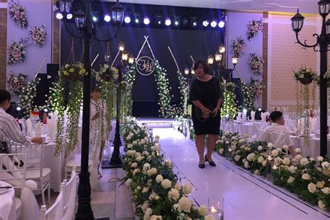 Cách Trang Trí Hoa Trang Trí Sân Khấu đám Cưới để Tạo Một Không Gian