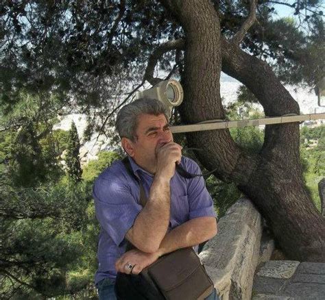 მურად მთვარელიძე იმ გაზაფხულის მწვანე ამინდებს მე ახლაც ჩემივ განცდებს ვავედრებ როს შენს