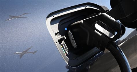Al Via Gli Incentivi Per Comprare Auto Elettriche E Ibride Come Ottenerli La Piattaforma Ecobonus