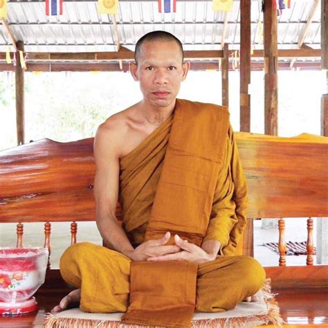 วัตถุมงคลเปิดจองพระอาจารย์พรหมวัฒน์ ธนวัฒฑโก วัดป่ามรรคญาณรังษี พระ