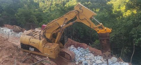 Short Excavator Cat320 Tunnel Arm Multipurpose Q355b Material