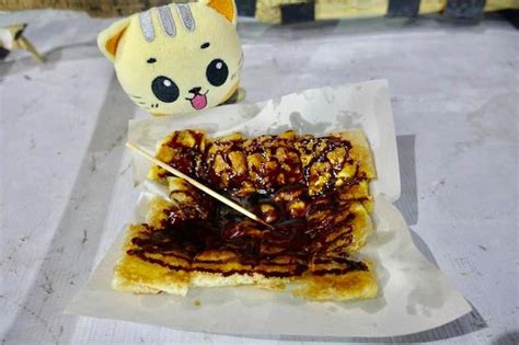 泰國清萊府旅遊清萊夜市 Chiang Rai Night Bazaar吃小陶鍋聽歌手演唱每晚營業的夜市 3779 貓大爺