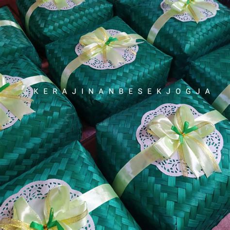 Jual Sepasang Besek 22x22 Warna Pita Esek Pita Besek Hias Anyaman