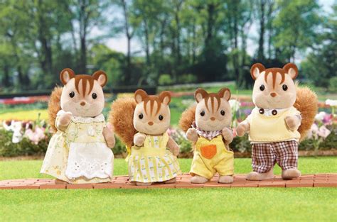 Семья бурундуков сильваниан фемелис Sylvanian Families Calico Hazelnut ...