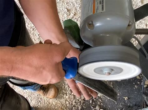 How To Sharpen Your Excel Rasp Mustad Hoofcare En