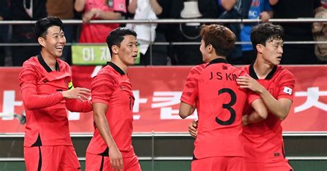 美 베팅업체다크호스 韓 조 2위로 16강行
